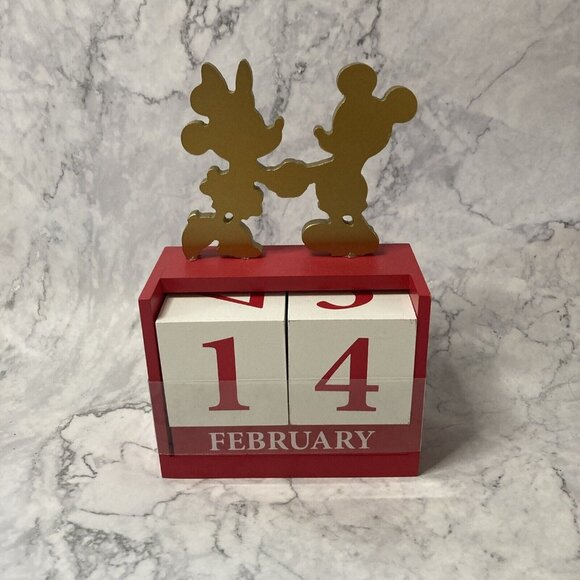 Disney | Office | Disney Mickey And Minnie Wood Block Calendar Desktop ...